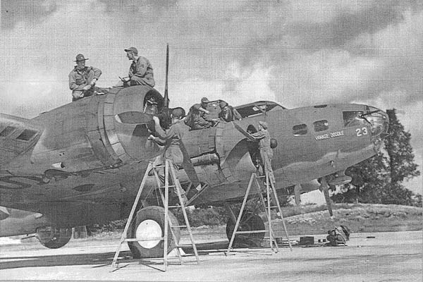 World War 2 Airfields Tour | British Tours